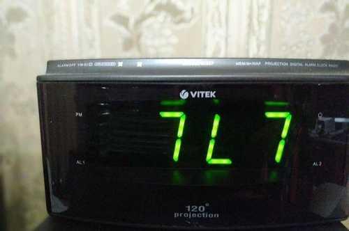 Часы электронные vitek с радио