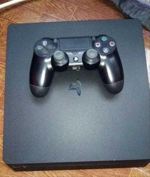 Sony playstation 4 PS4 slim
