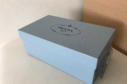 Коробки Prada, Gucci
