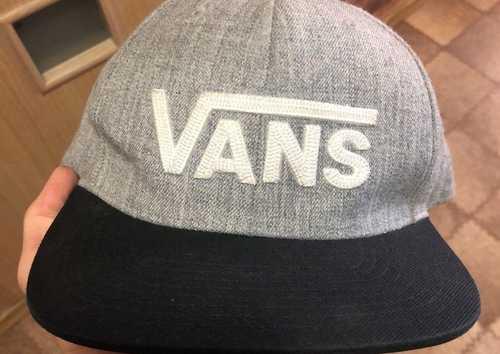 Бейсболка vans