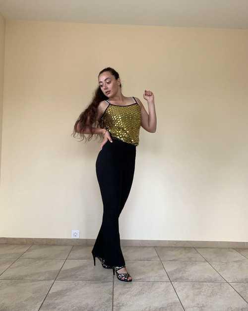 Нарядные топы