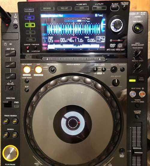 Pioneer CDJ-2000nexus