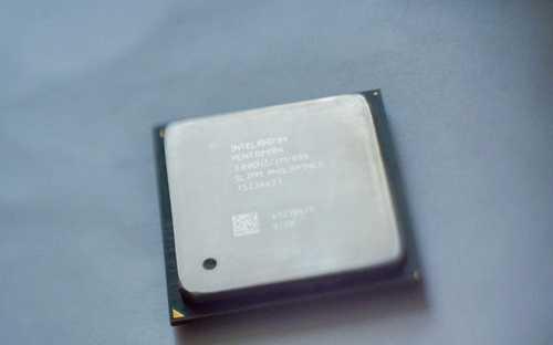 Процессор Intel Pentium 4 Prescott 3000MHz