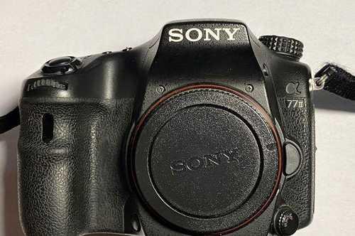 Sony A-77M2 (ilca-77M2) + SAL18135 (18-135 SAM)