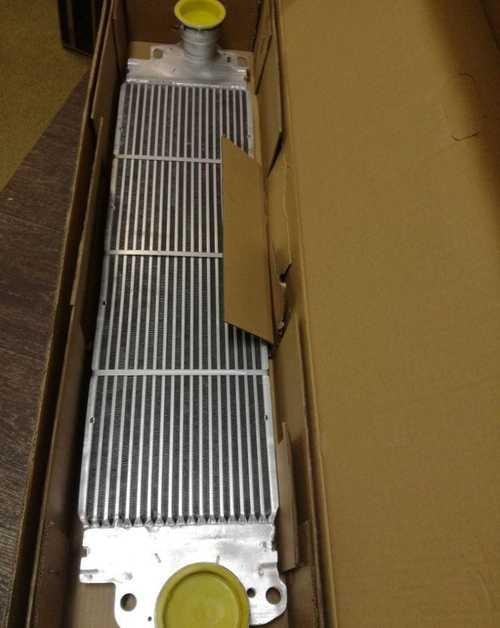 Интеркулер 30354 VW T5 NRF 7H0145804B