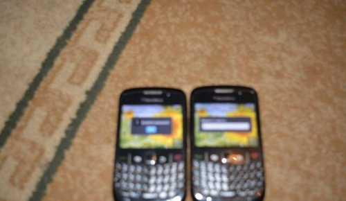Мобильный телефон BlackBerry 8520