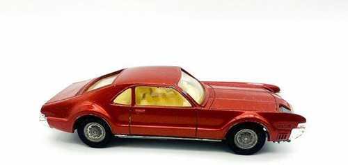 Модель corgi toys oldsmobile toronado СССР