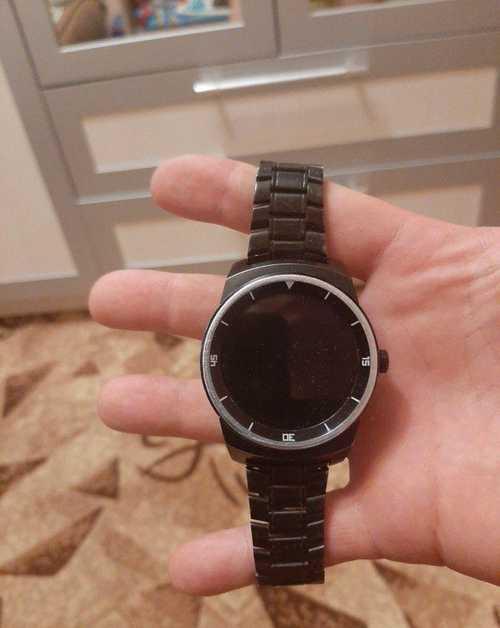 Часы LG G watch R