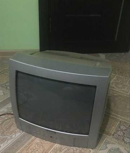 Цветной телевизор sanyo