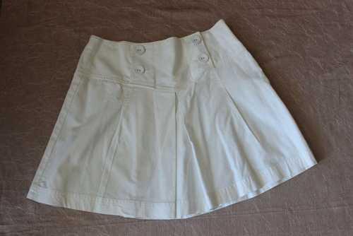 Белая хлопковая юбка в теннисном стиле