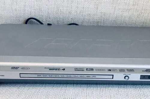 DVD (blu-ray) плеер BBK DV-624 SI караоке