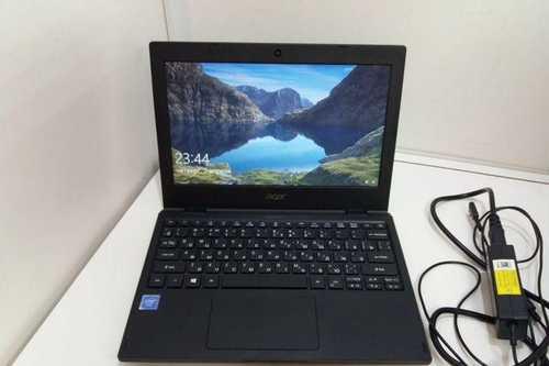 Нетбук Acer TravelMate B118 series N16Q15