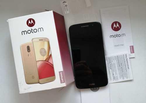 Телефон Motorola moto m