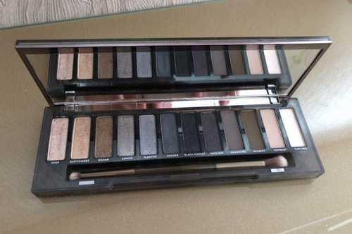 Палетки Urban Decay Smoky, Bobbi Brown