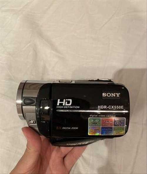 Видеокамера Sony HDR-CX550E