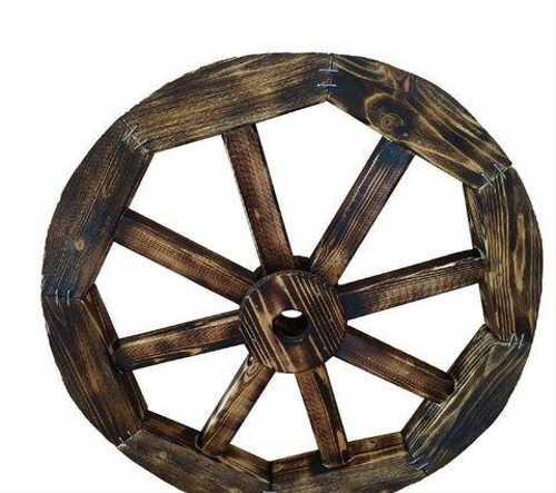 Колесо деревянное от телеги. Для декора