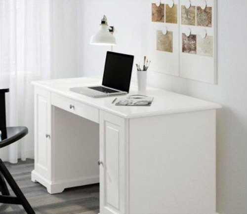 Письменный стол IKEA Лиаторп