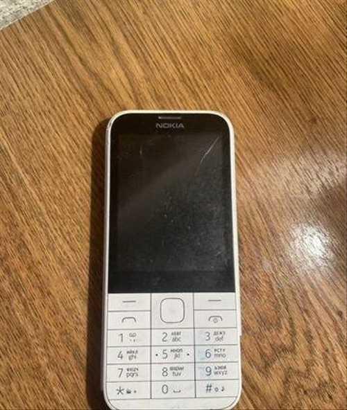 Телефон Nokia 225