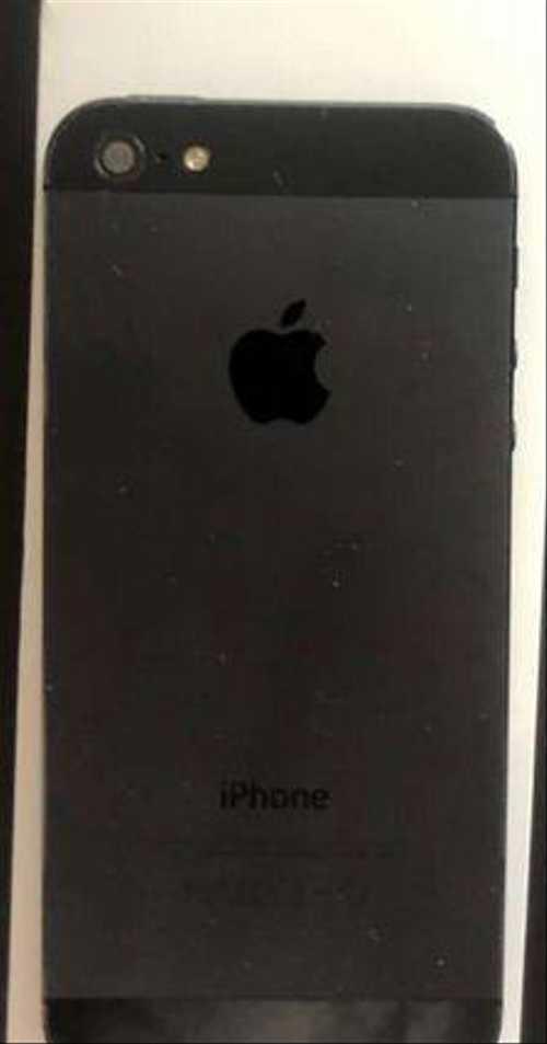 Телефон iPhone 5