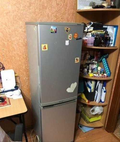 Холодильник Samsung RL17mbps