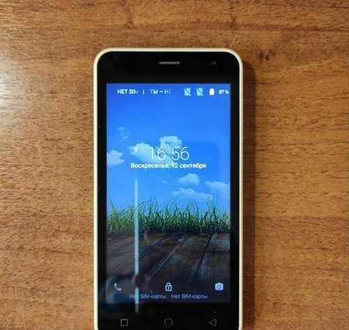 Смартфон Micromax Q415