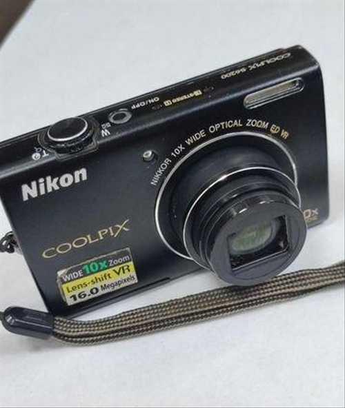 Компактный фотоаппарат Nikon Coolpix S6200