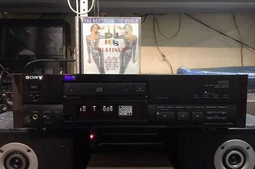Sony CDP-X555ES