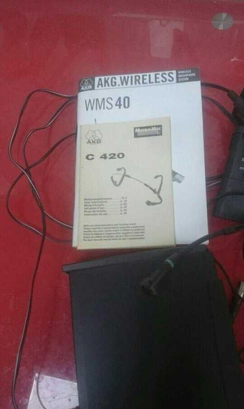 Радиомикрофон AKG WMS 40 + C 420