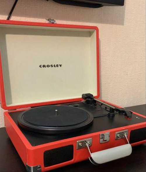 Виниловый проигрыватель Crosley Cruiser