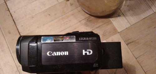 Видеокамера canon legria hf200