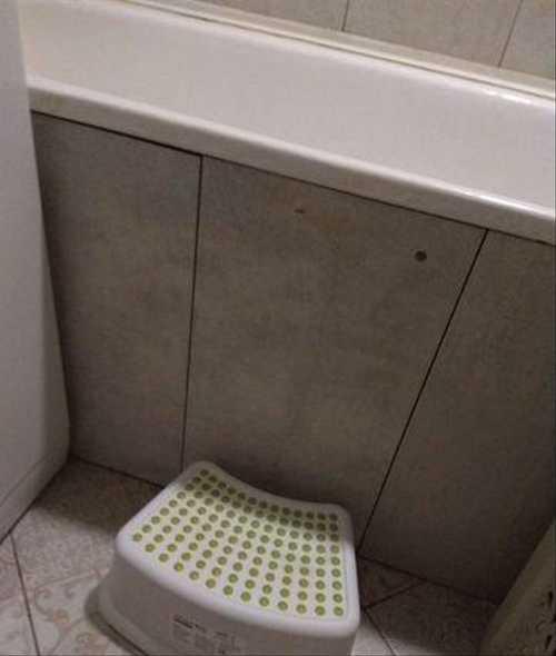 Полочка ступенька в ванную комнату для детей и пож