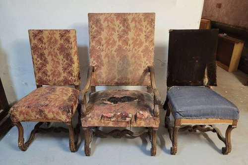 Старинное кресло, стулья