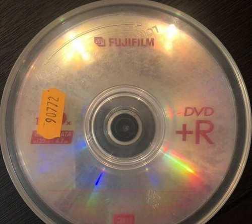Диск DVD R 8 штук