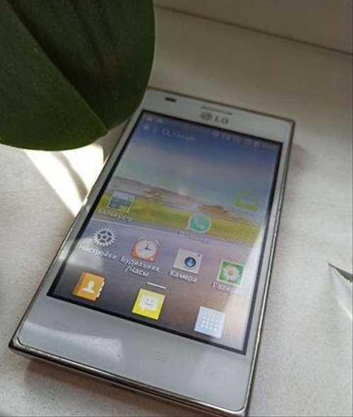 Телефон LG Optimus L5 Dual E615