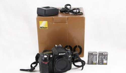Зеркалка Nikon D90 body