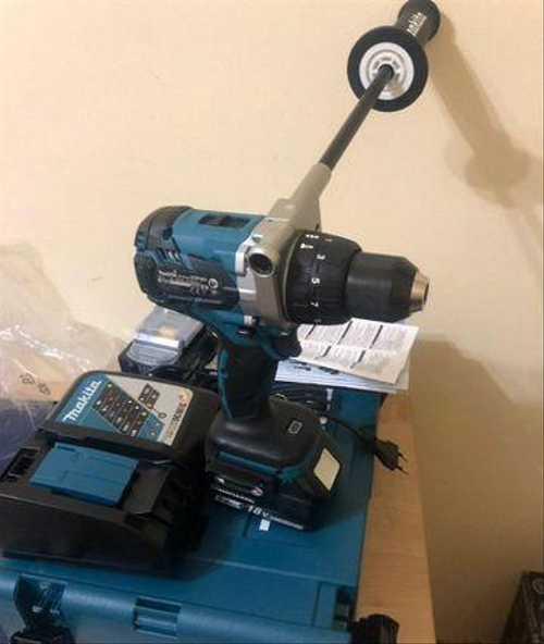 Аккумуляторная дрель-шуруповерт Makita DDF481RTJ