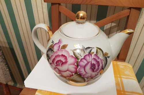 Фарфоровый или Фаянсовый чайник