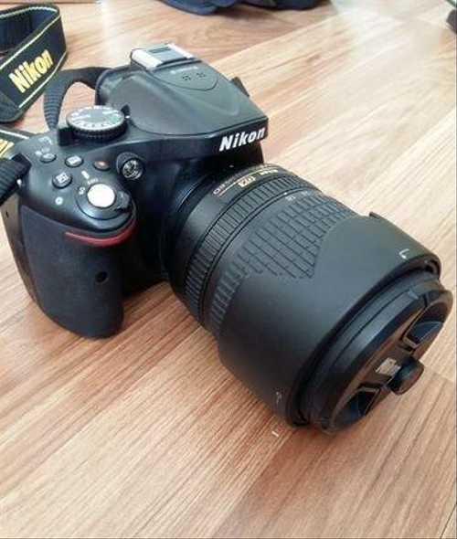 Продам Nikon D5200 18-55mm VR II Kit+ сумка