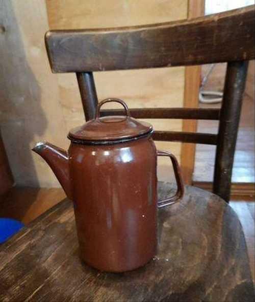 Винтажный чайник эмалированный