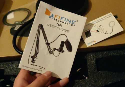 Микрофон конденсаторный Fifine T669