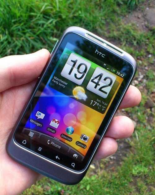 Мини смартфон HTC Wildfire S