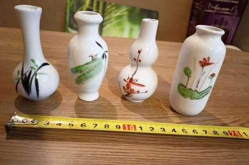Набор китайских фарфоровых вазочек