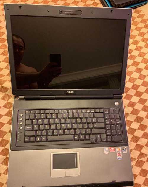 Ноутбук asus A7U