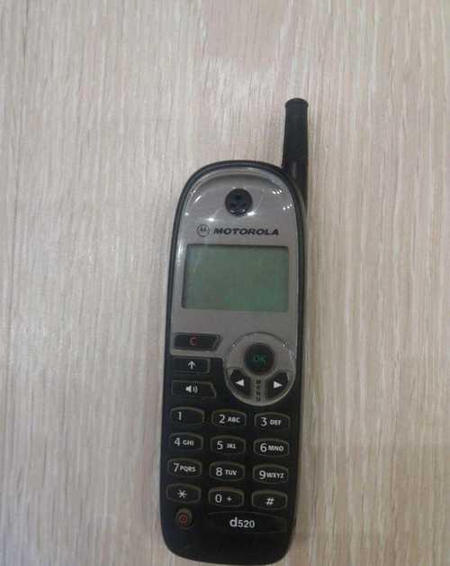 Продам мобильный телефон Motorola d520