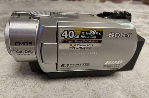Видеокамера Sony DCR-SR300
