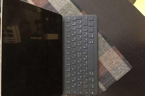 Чехол-клавиатура Smart Keyboard для iPad Pro 10'5