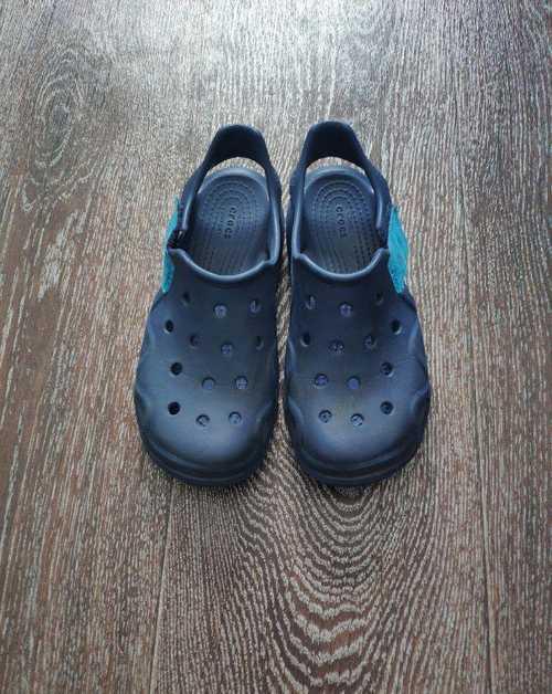 Сандалии Crocs