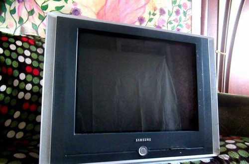 Телевизор 2004 года. Телевизор LG 2004 года. Телевизор самсунг 2004. Компьютер ЛГ 2004. Телевизоры 2004 года