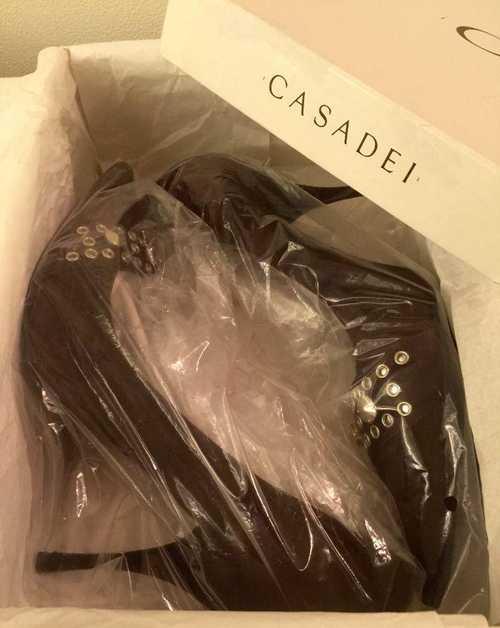 Новые замшевые туфли "Casadei"