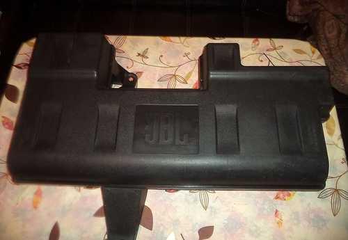 2007-2013 toyota tundra JBL сабвуфер